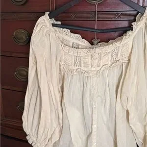 Doen | Tops | Doen Cream Lacetrim Button Front Peasant Top | Poshmark